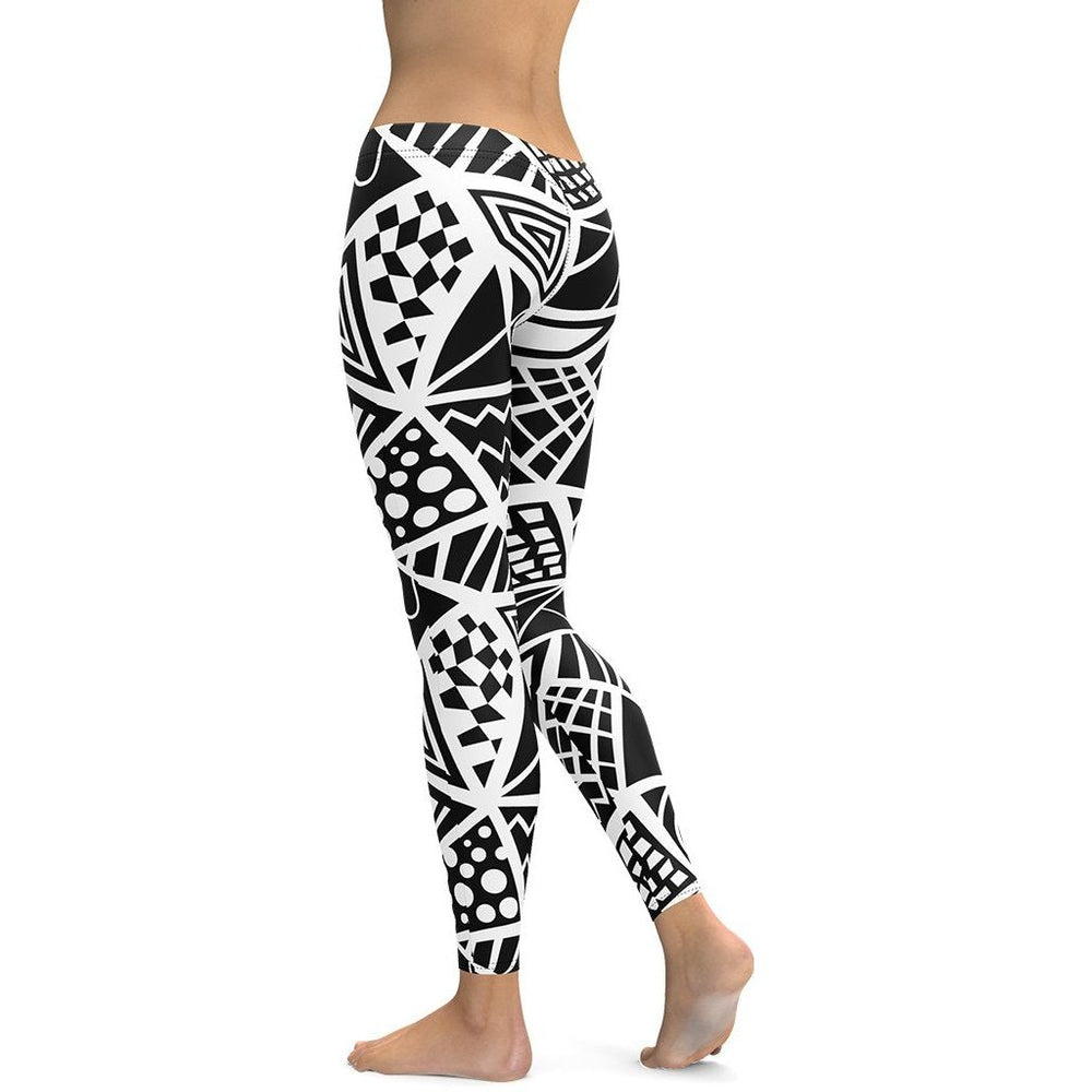 Black & White Geometric Shape Pattern Leggings | FIERCEPULSE